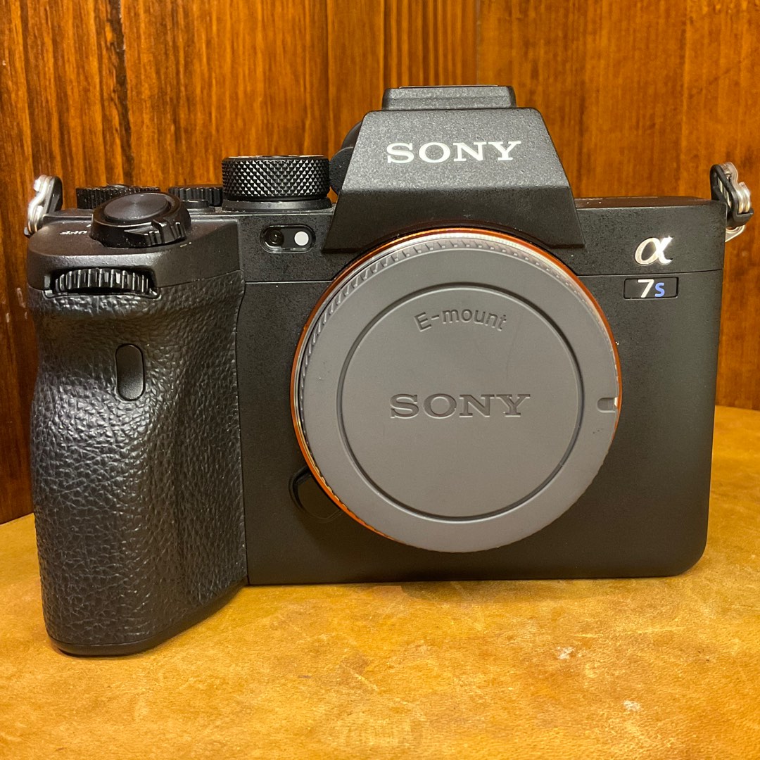 Sony A7 S3 (4471290) With Charger only, Photography, Cameras on Carousell