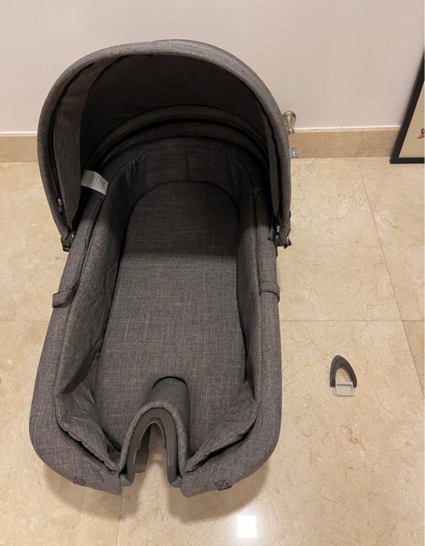 Stokke V5 Bassinet for Xplory Stroller, Babies & Kids, Going Out ...