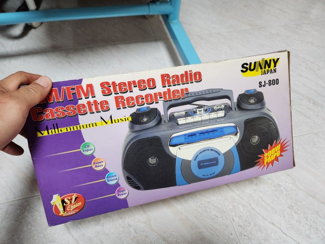 Sunny AM/FM Vintage Retro Cassette Radio Recorder, Audio, Other Audio ...