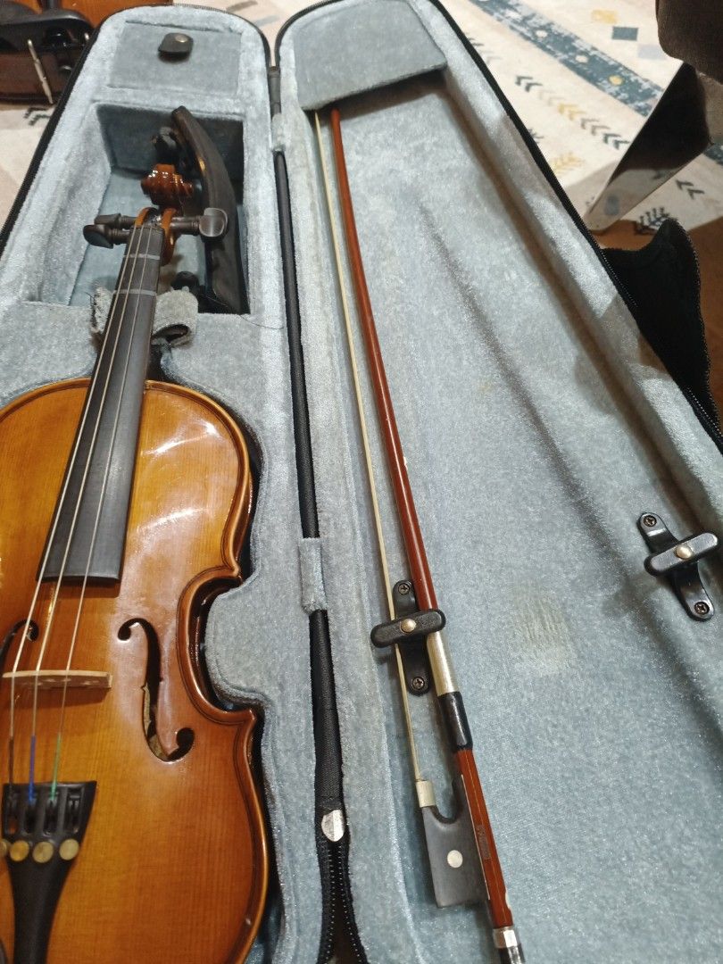 Synwin Violin Size 1/16, Hobbies & Toys, Music & Media, Musical ...
