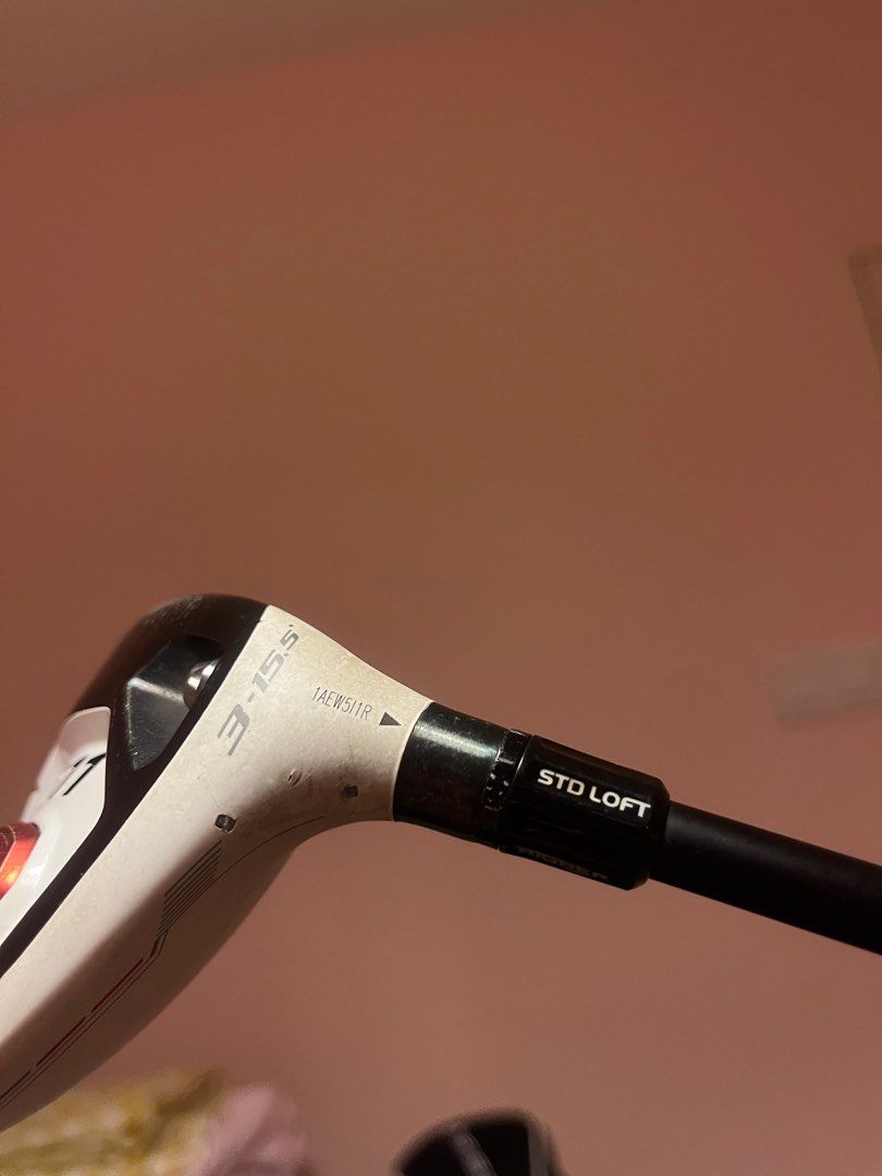 Taylormade R11 3 wood, Fujikura Shaft 70 Flex R, with head cover ...