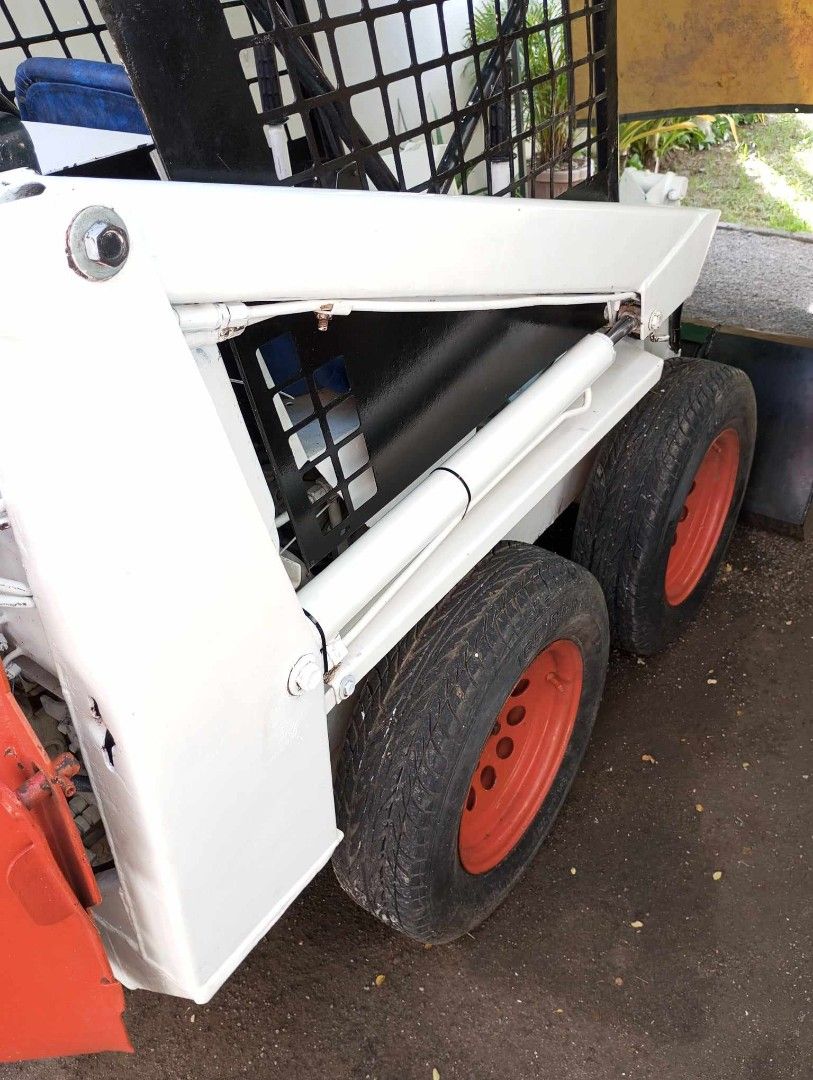 TCM Bobcat Mini Loader, Commercial & Industrial, Construction Tools ...