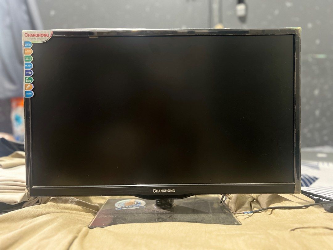 TV LED Changhong 24", Elektronik, TV & Perlengkapan Hiburan di Carousell