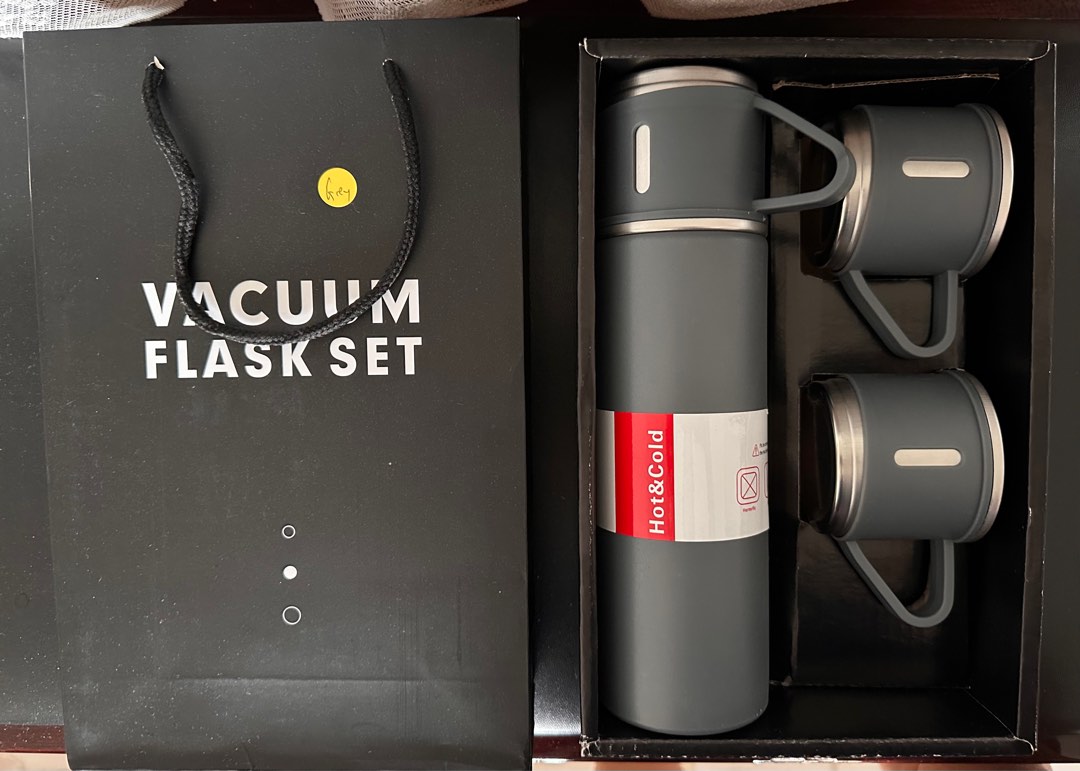 Vacuum flask bottle set, Furniture & Home Living, Kitchenware ...