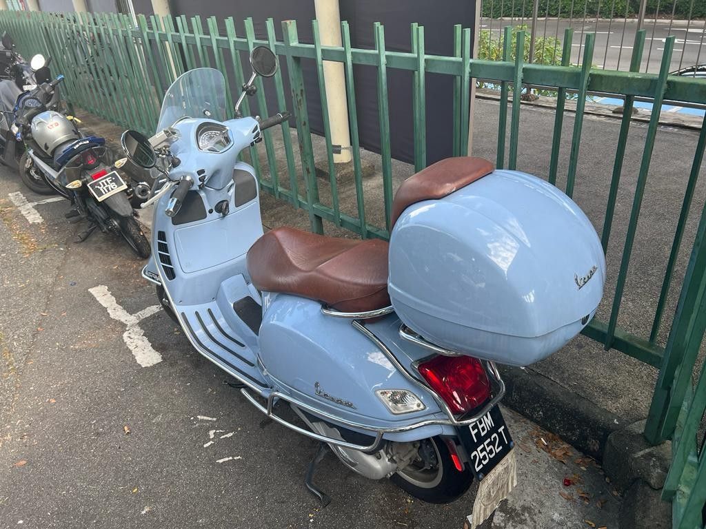 VESPA GTS 150 ABS, Motorcycles, Motorcycles for Sale, Class 2B on Carousell