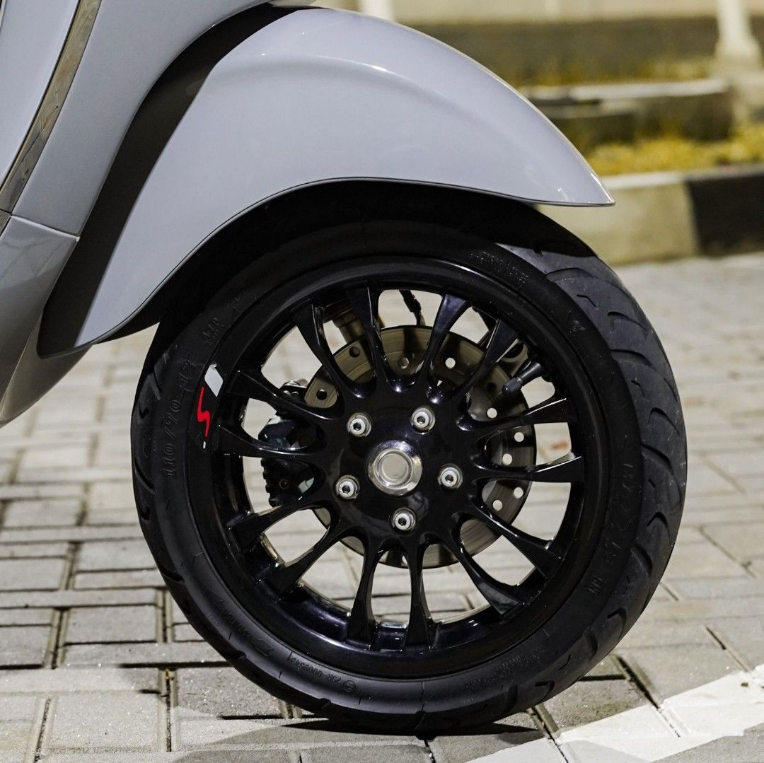 VESPA SPRINT IGET, Motor di Carousell