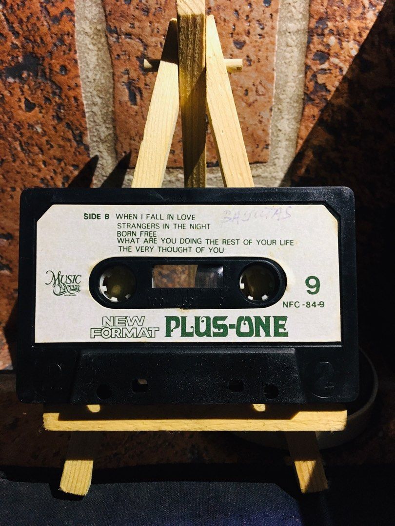 VINTAGE COSSETED: NEW FORMAT PLUS ONE, Hobbies & Toys, Memorabilia ...