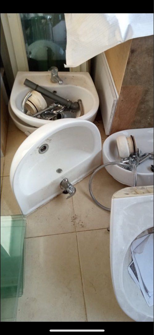 Wastafel toto, Perabotan Rumah di Carousell