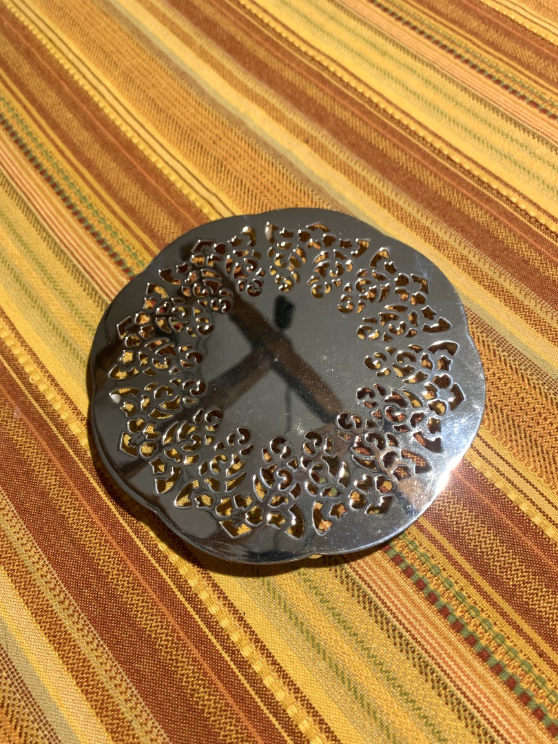 [12] Silverplated Platform, Hobbies & Toys, Memorabilia & Collectibles ...