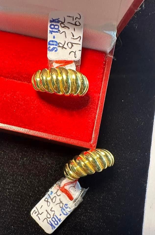 18K Saudi Gold croissant ring, Women's Fashion, Jewelry & Organizers ...