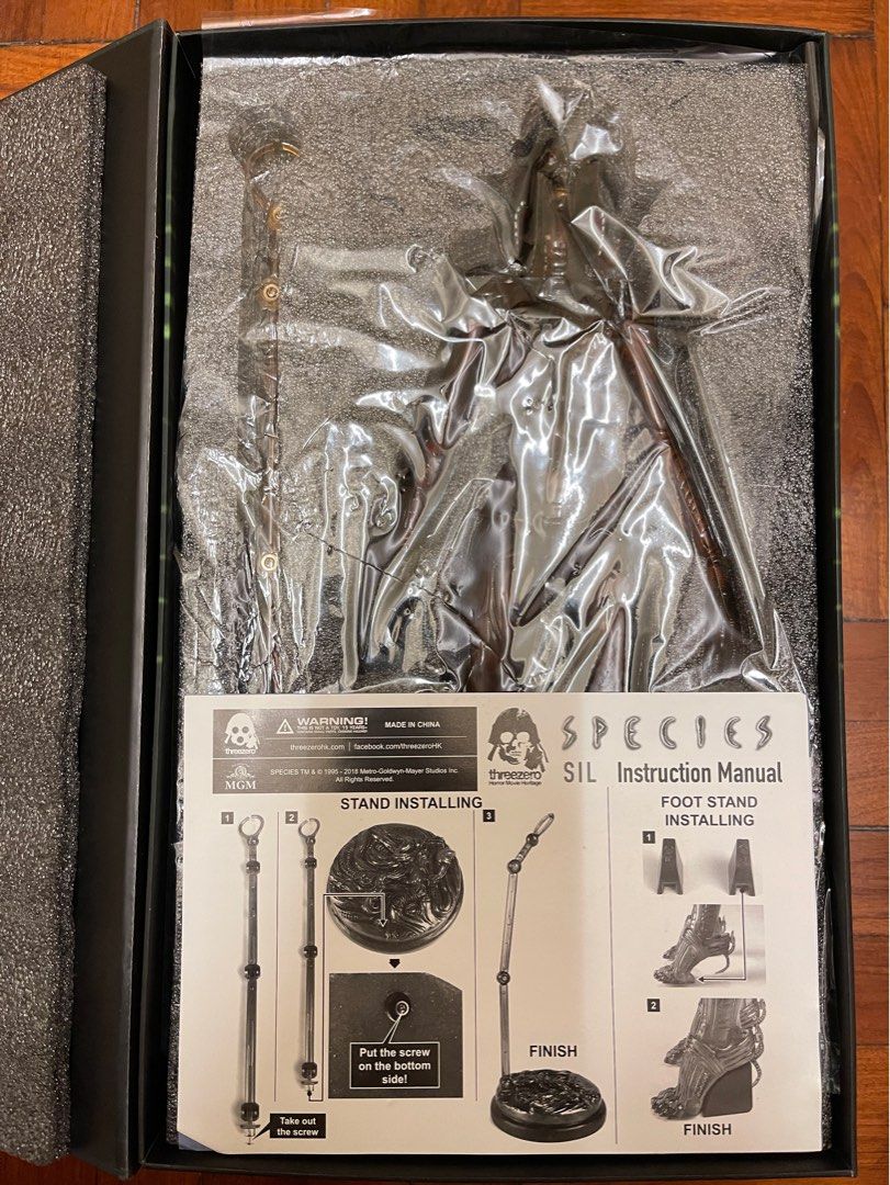 全新 絕版 Threezero《異種》Species Sil 1/6 比例可動人偶, 興趣及遊戲, 玩具 & 遊戲類 - Carousell