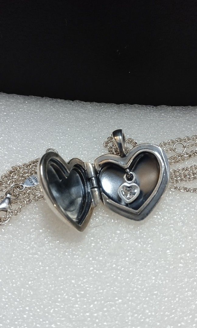 潘朵拉 pandora 絕版 Love Locket 純銀 長項鍊, 名牌精品, 精品配件在旋轉拍賣