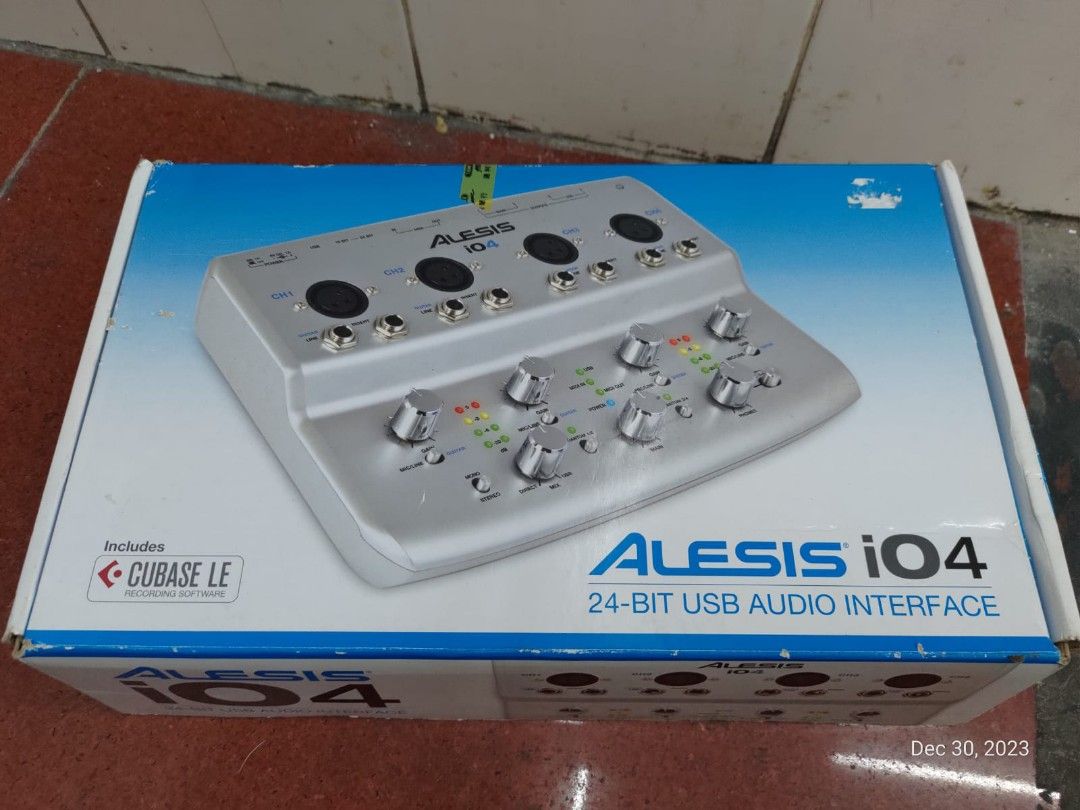 Alesis io4 24 bit usb audio interface, 音響器材, 其他音響配件及設備 - Carousell