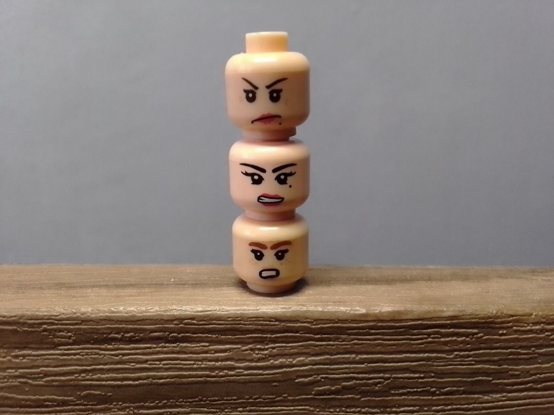 ANGRY FEMALE MINIFIGURE HEAD FLESH SET, Hobbies & Toys, Toys & Games on ...