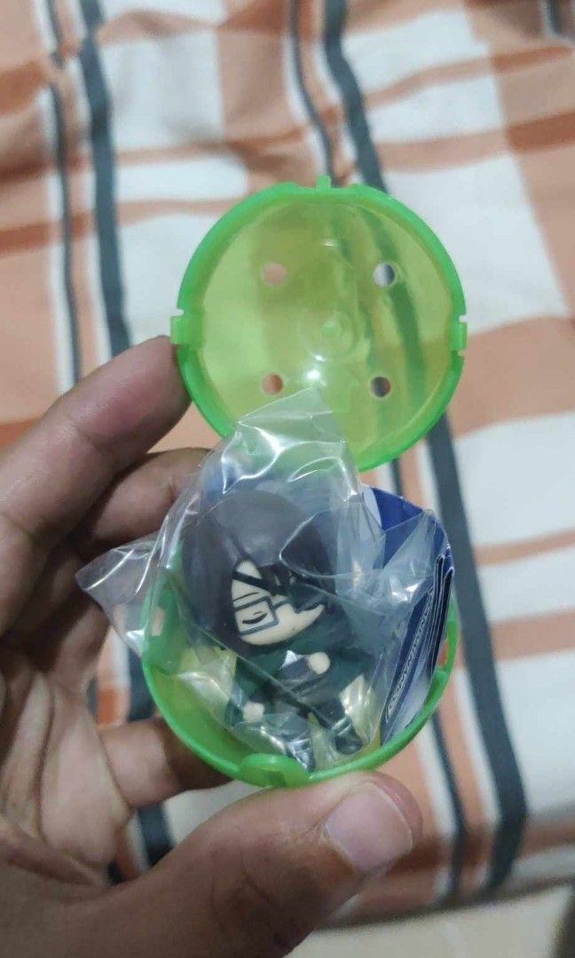 Attack on titan Chibis, Hobbies & Toys, Toys & Games on Carousell