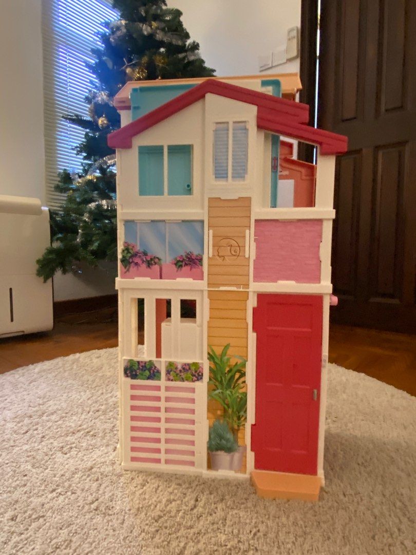 BARBIE THREE STORY TOWN HOUSE, Hobbies & Toys, Toys & Games on Carousell