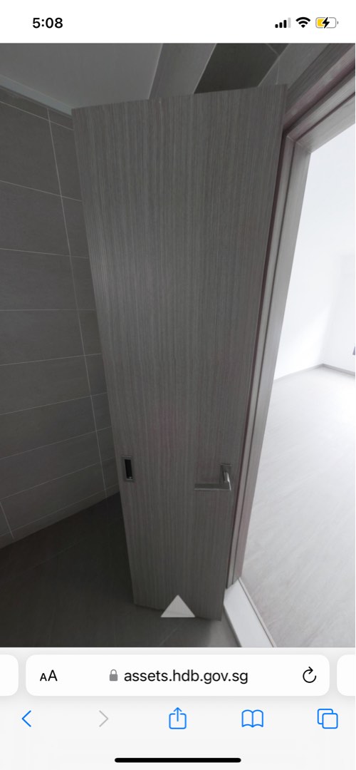 BTO Toilet Bifold Door, Furniture & Home Living, Bathroom & Kitchen ...
