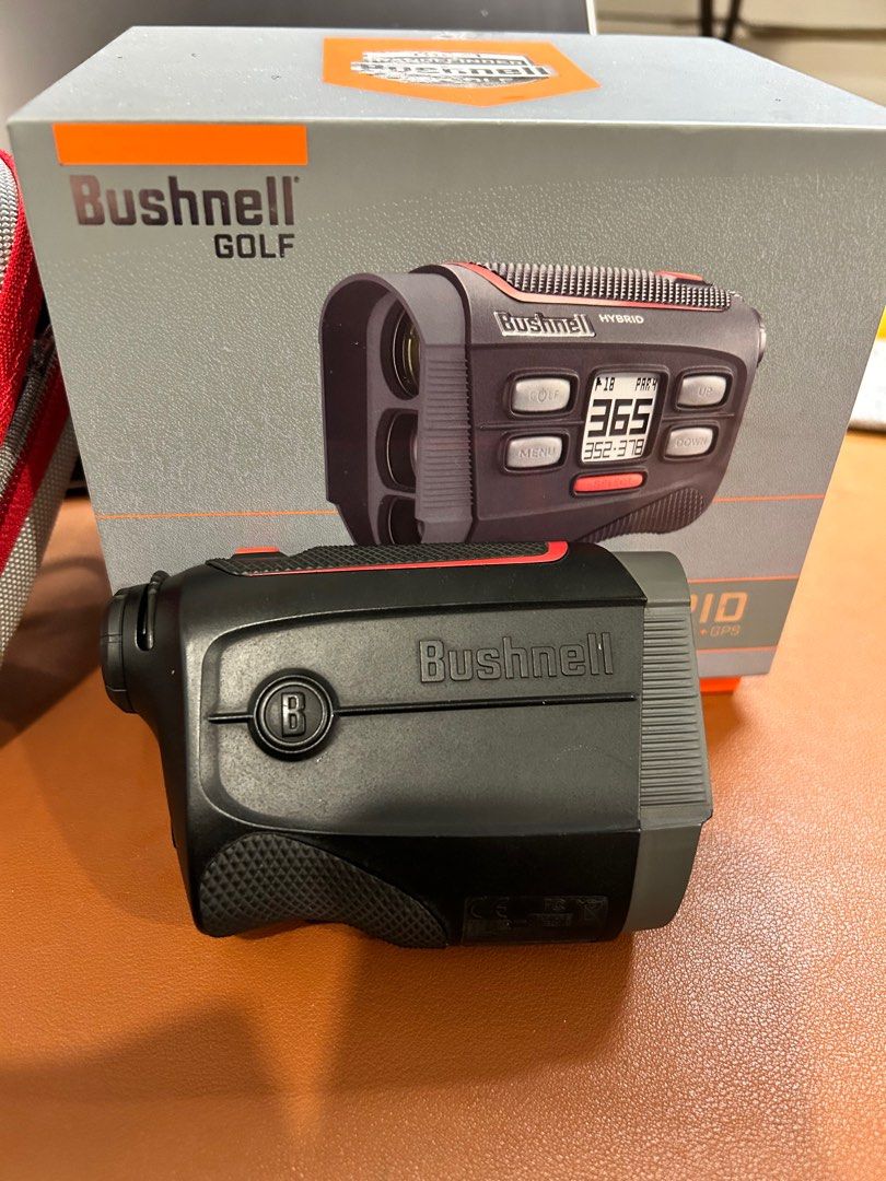 Bushnell Hybrid, Sports Equipment, Sports & Games, Golf on Carousell