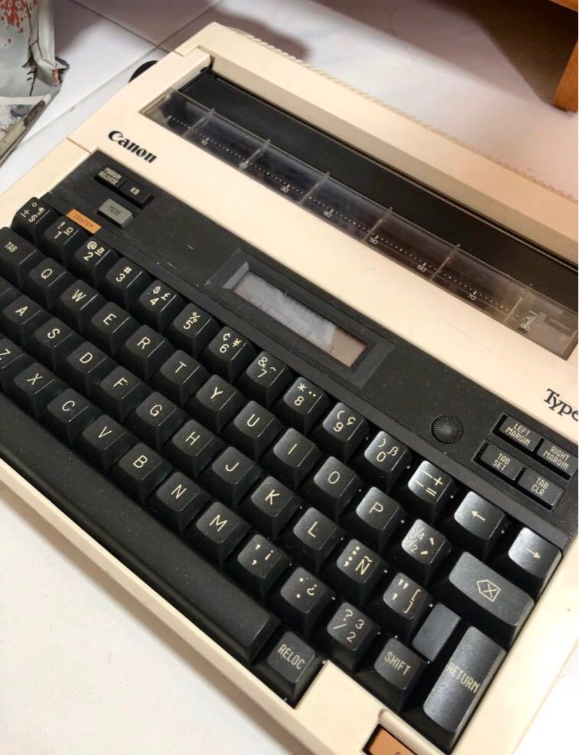 Vintage Canon Typestar 5 typewriter, Hobbies & Toys, Memorabilia ...