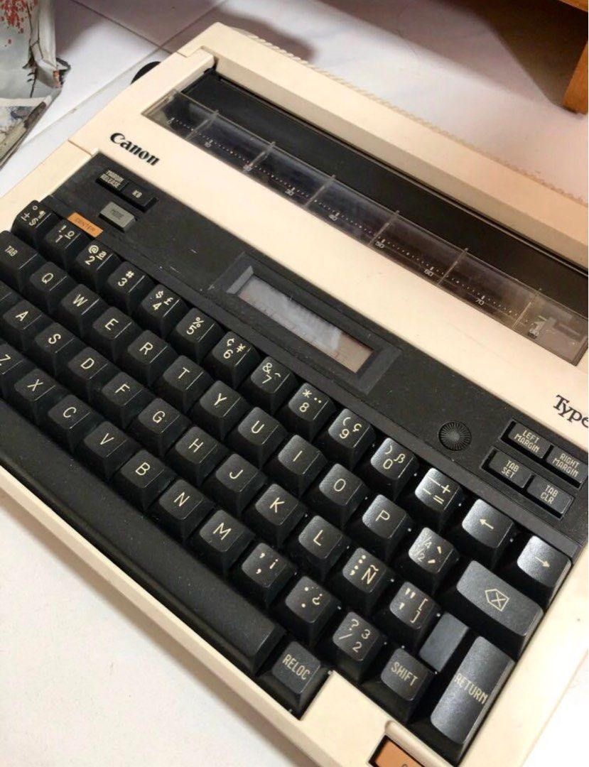 Vintage Canon Typestar 5 typewriter, Hobbies & Toys, Memorabilia ...