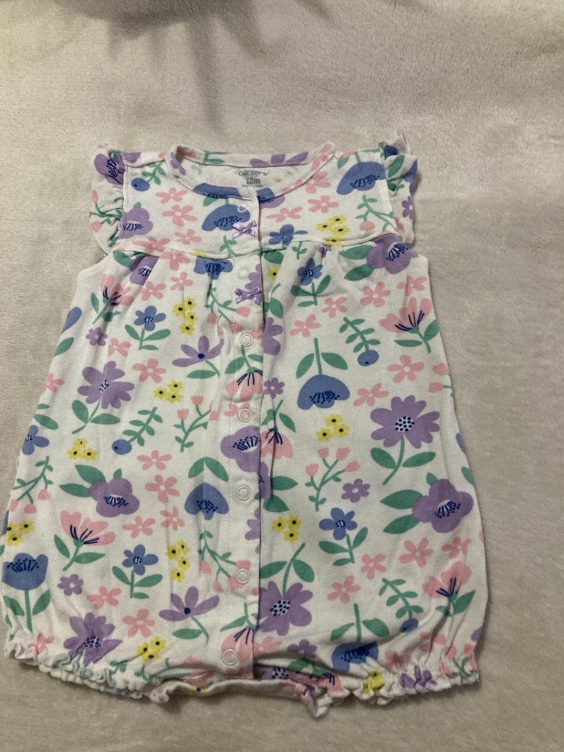 Carter's onesies ( 12 mos), Babies & Kids, Babies & Kids Fashion on Carousell