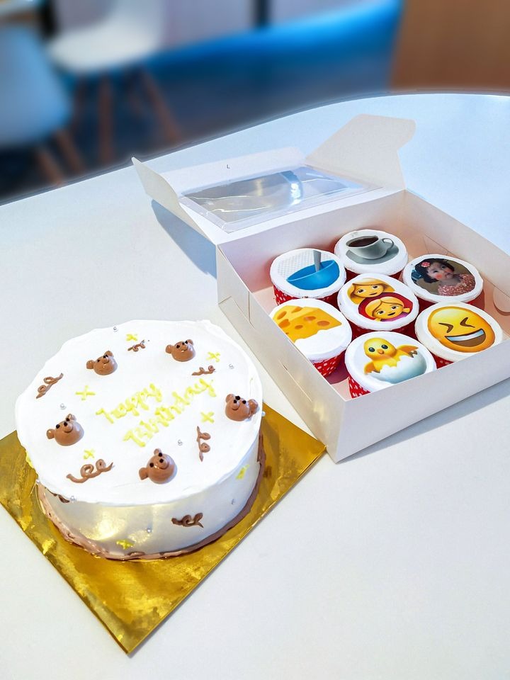 Combo Cupcake Cakes | Birthday Cakes | Event Cakes | Dessert Cake ...