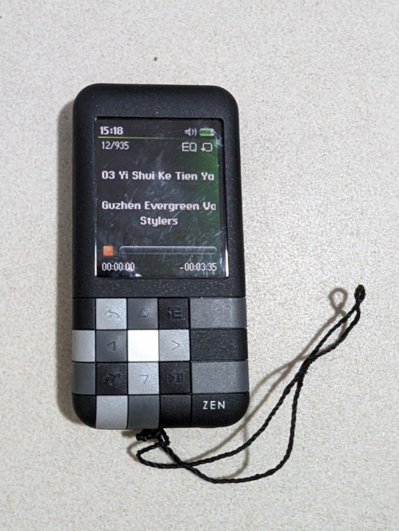 Creative Zen Mozaic 16GB, Audio, Portable Music Players on Carousell