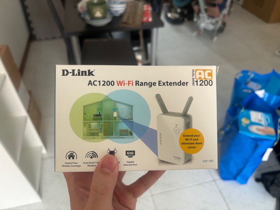 D Link wifi extender, TV & Home Appliances, Electrical, Adaptors ...