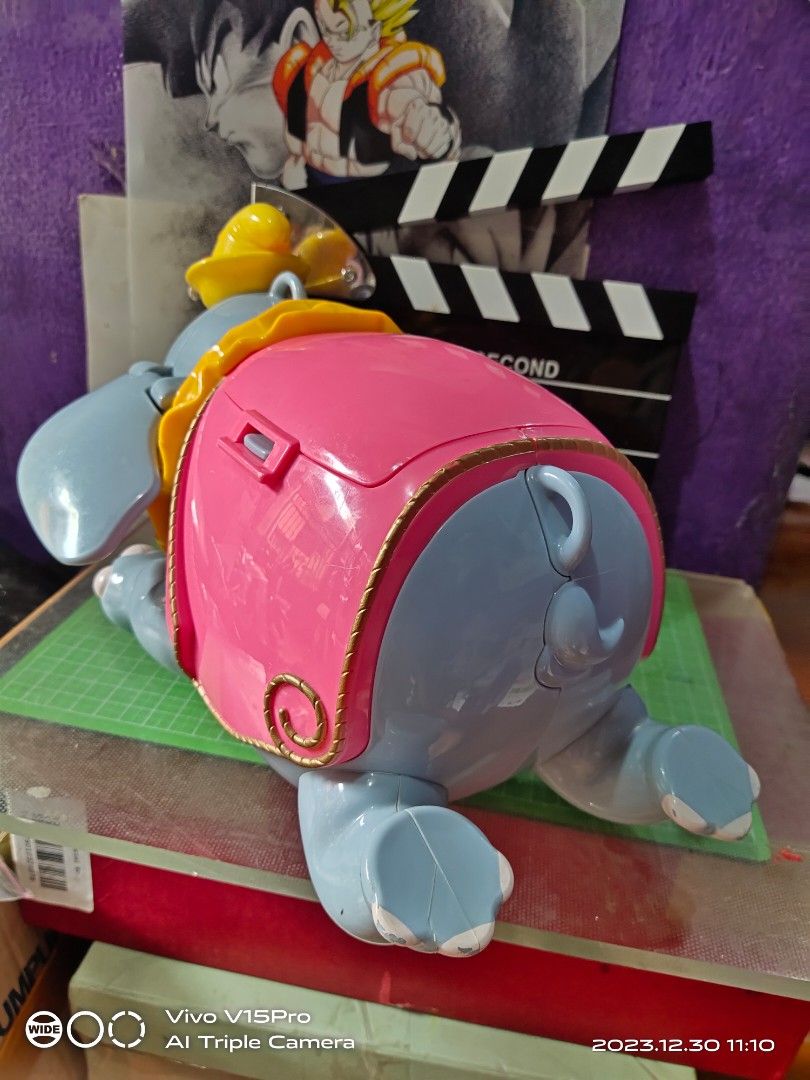 Disney Dumbo Popcorn Bucket, Toys & Collectibles, Mainan di Carousell