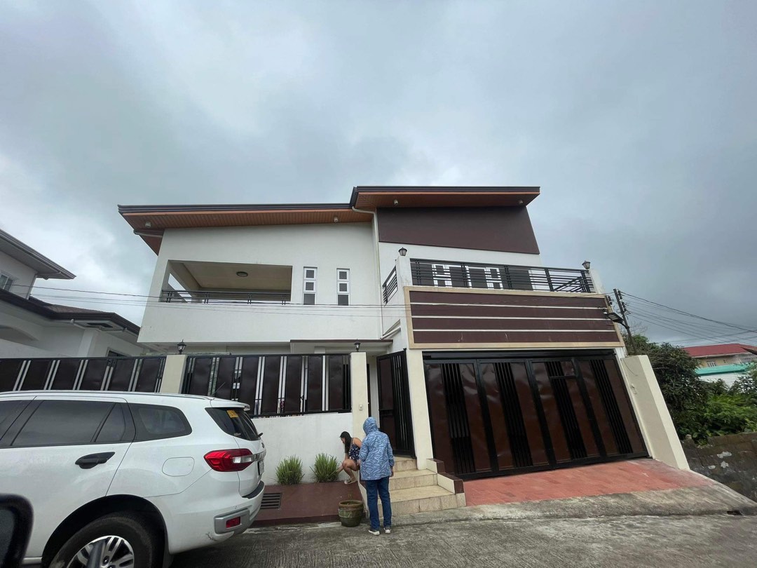 For sale: Semi Furnished House and Lot 501 square meters lot area ...