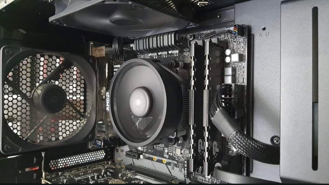 FULLSET | GAMING PC | ALL BLACK STEALTH BUILD, Computers & Tech ...