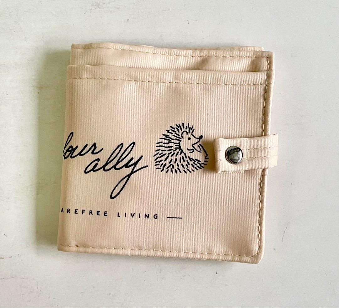 FWP BN Large Notes Bifold Wallet Waterproof, Women's Fashion, Bags ...