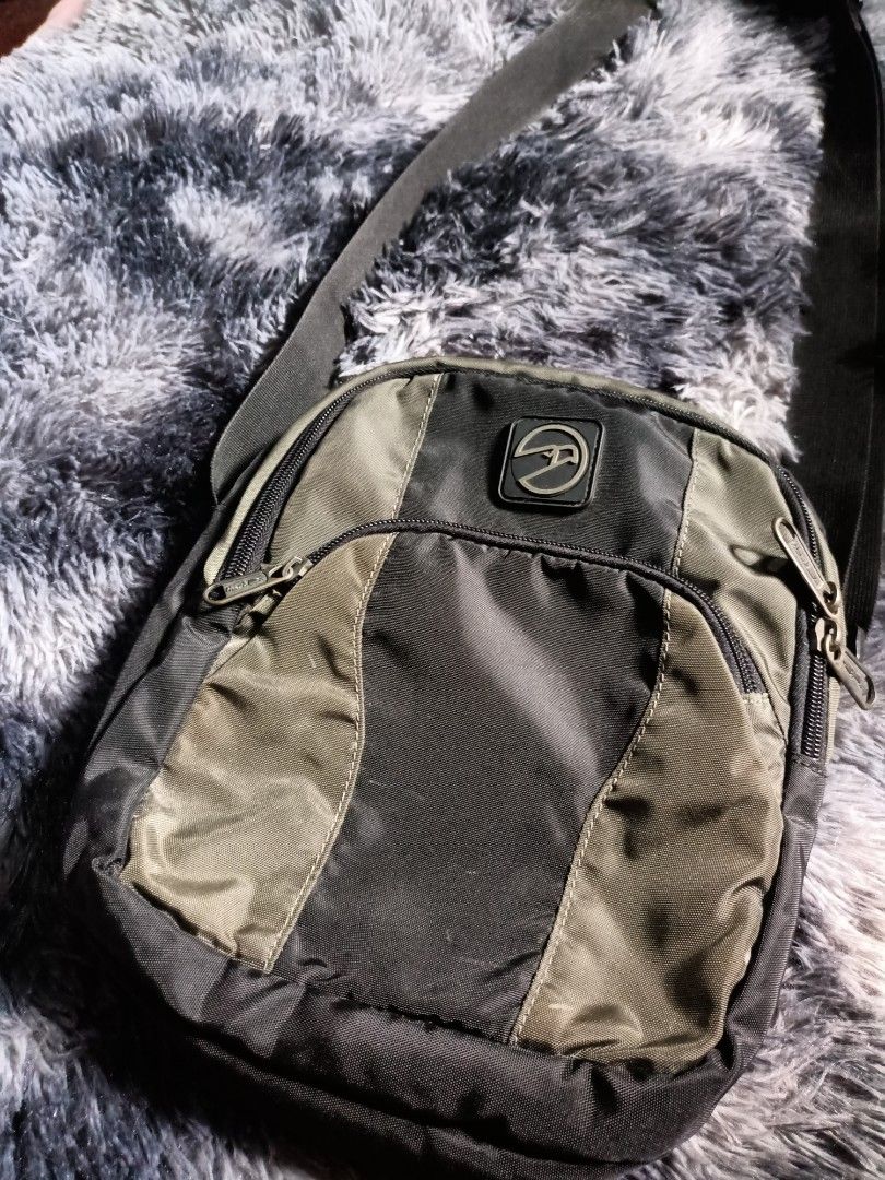 Hawk Sling bag, Men's Fashion, Bags, Sling Bags on Carousell