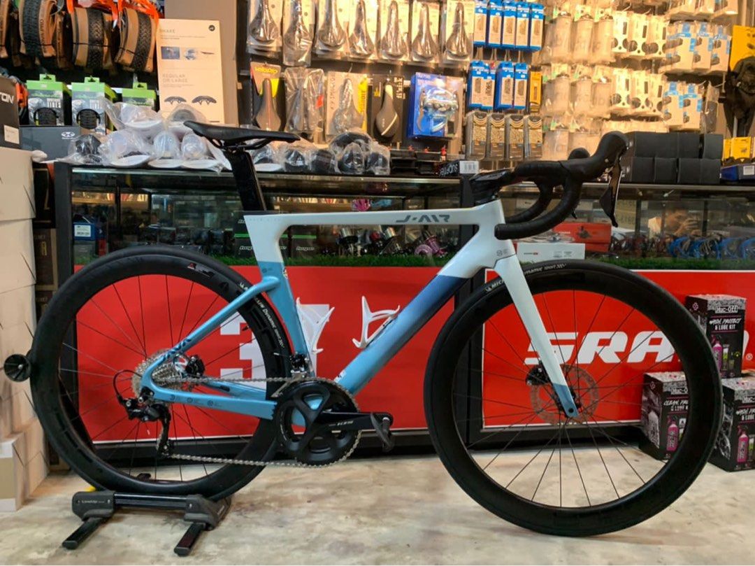 JAVA FUOCO Disc Full Carbon Roadbike, Sports Equipment, Bicycles ...