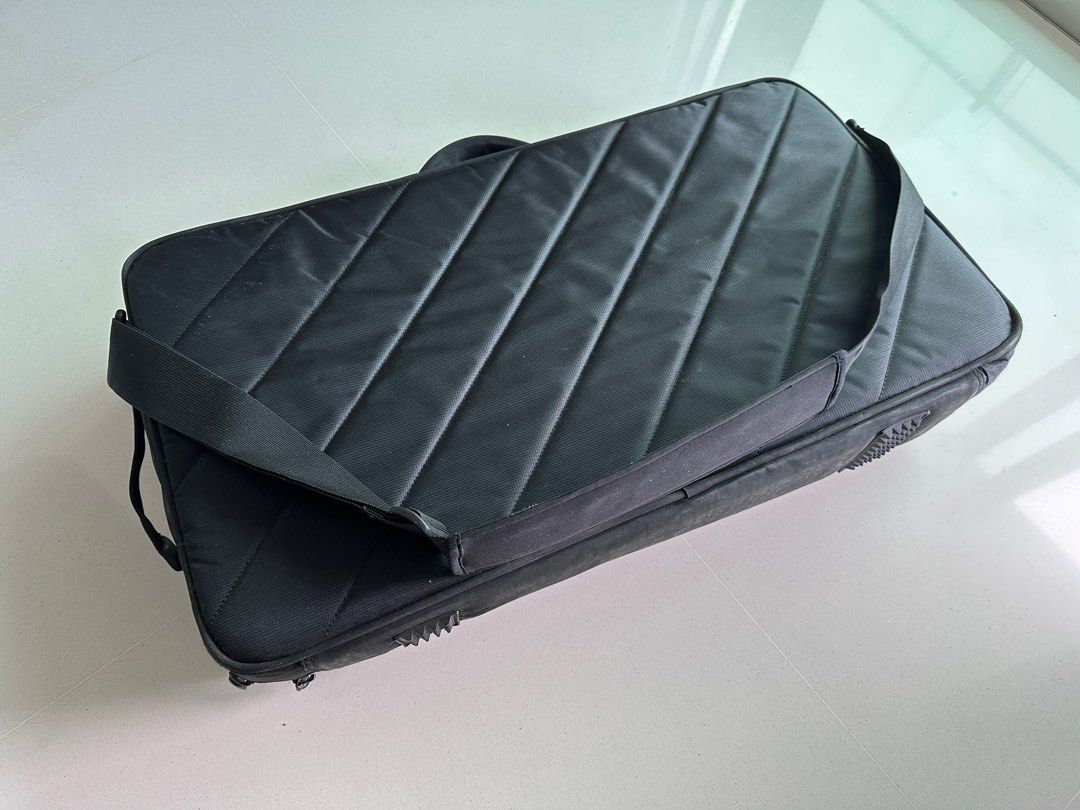 MONO M80-PB2 Pedalboard Tour Bag, Hobbies & Toys, Music & Media, Music Accessories on Carousell