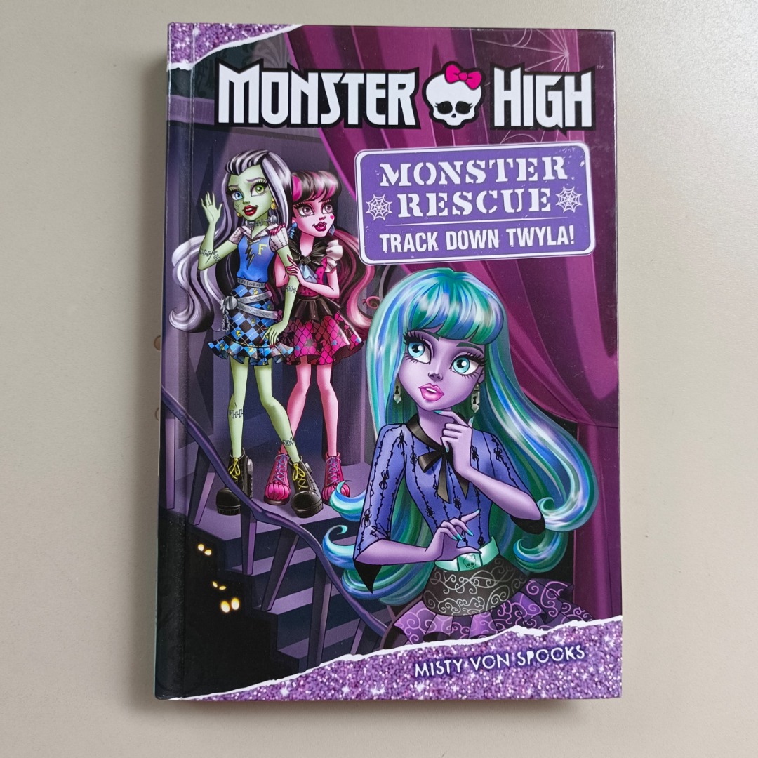 Monster High: Monster Rescue Track Down Twyla Preloved Young Adult ...