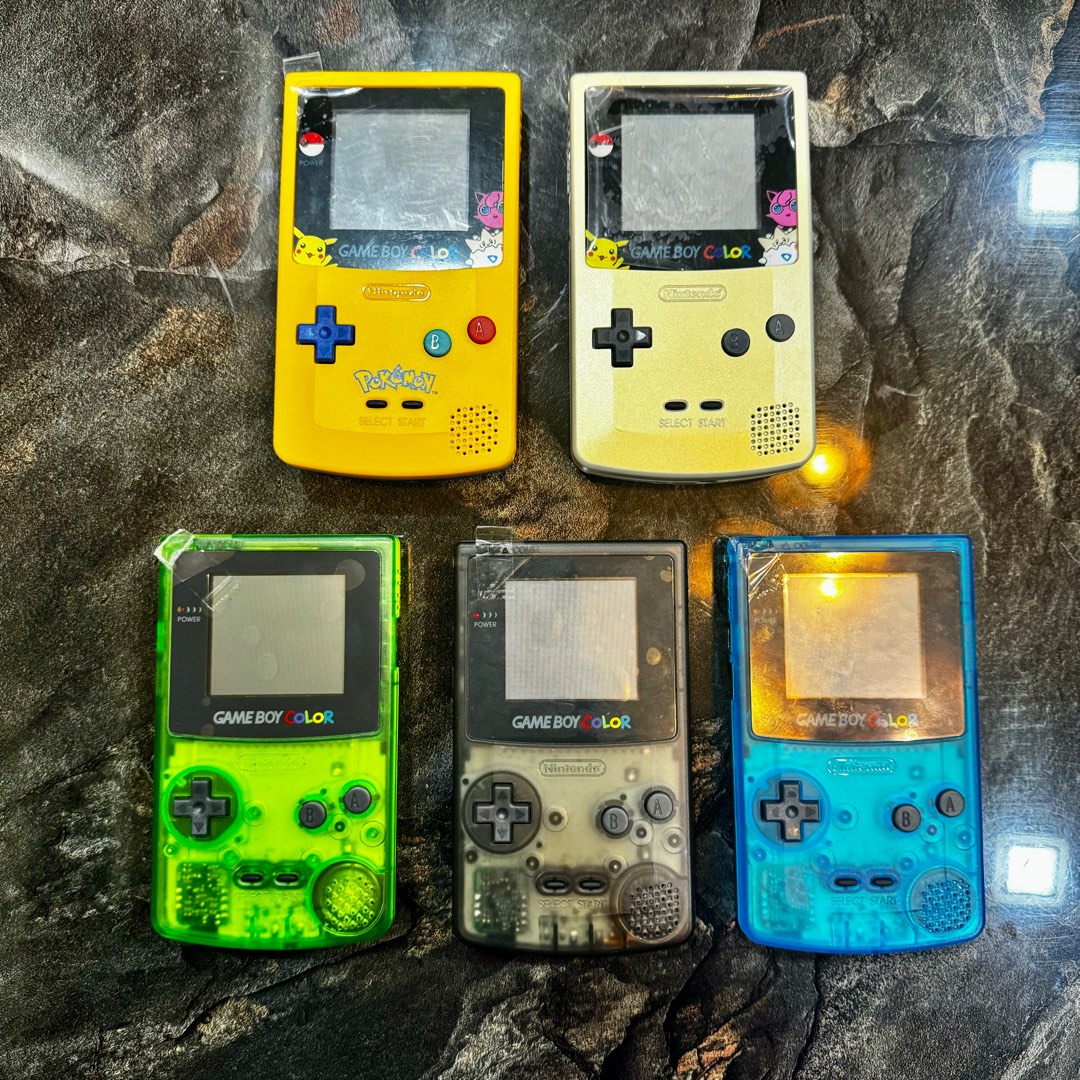 Nintendo Gameboy Color in excellent condition, Video Gaming, Video Game ...