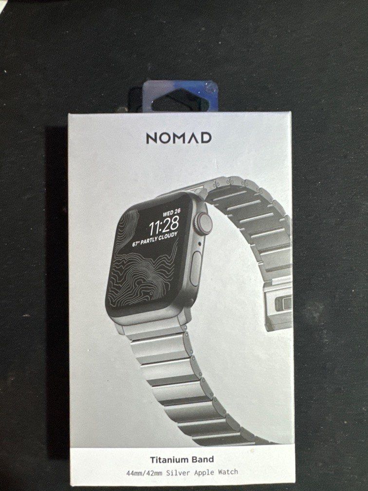 Nomad - Titanium Band V2 Apple Watch Ultra, 手提電話, 智能穿戴裝置及智能手錶 - Carousell
