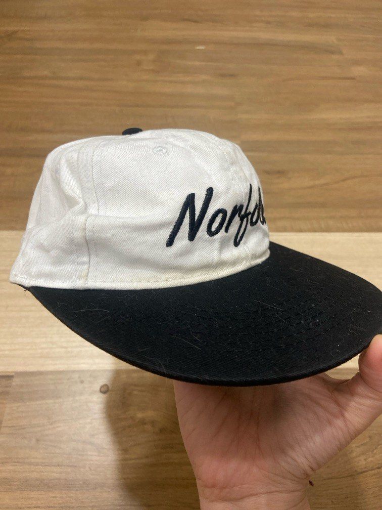 Norfolk cap, Men's Fashion, Watches & Accessories, Cap & Hats on Carousell