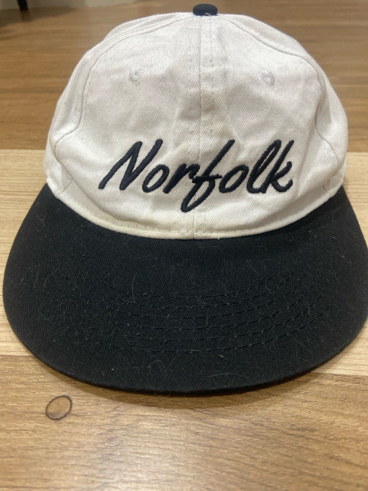 Norfolk cap, Men's Fashion, Watches & Accessories, Cap & Hats on Carousell