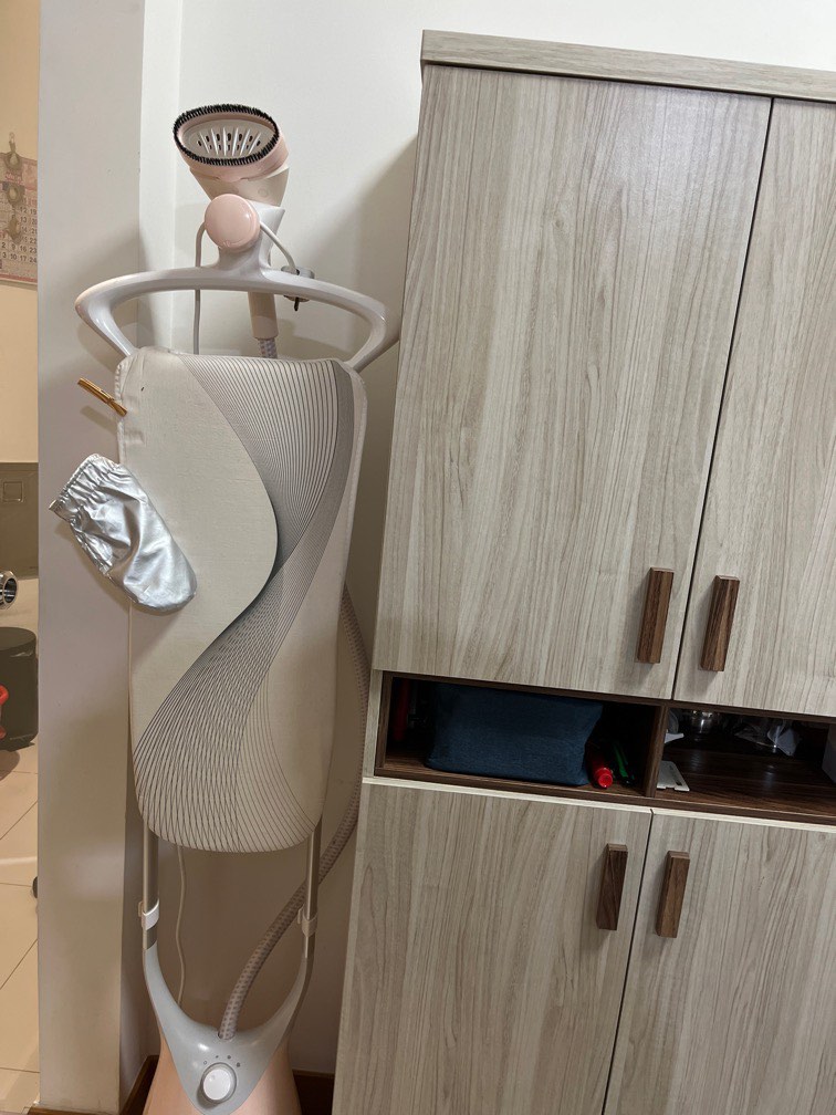 Philips ComfortTouch - Streamer, TV & Home Appliances, Irons & Steamers ...