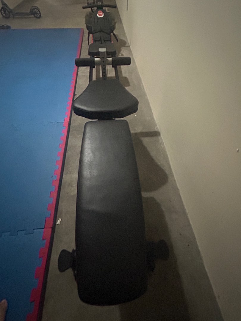 Recliner Weight bench, Sports Equipment, Exercise & Fitness, Cardio ...