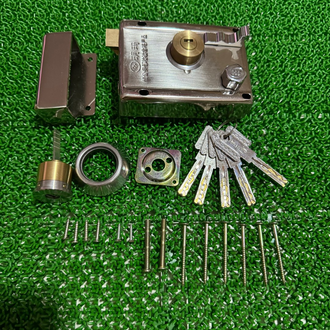 Rim lock | Deadbolt for main gate, Furniture & Home Living, Security ...