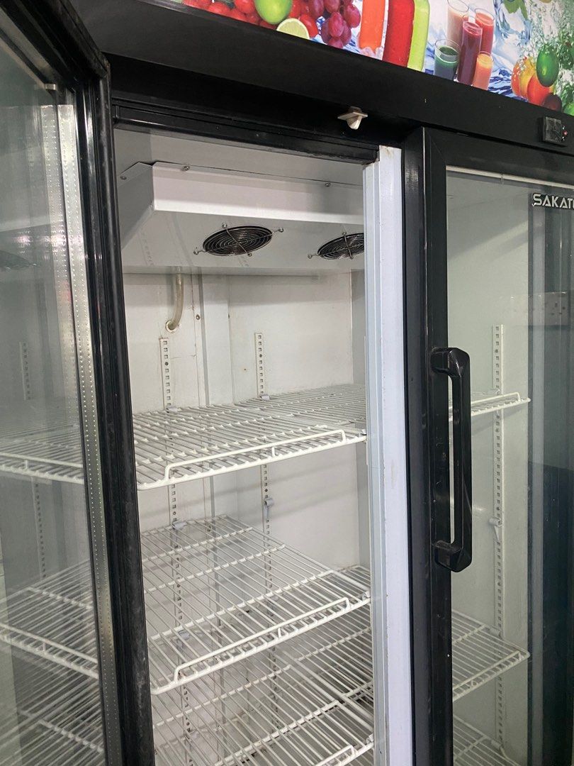 Sakato chiller 2 door 850L, TV & Home Appliances, Kitchen Appliances ...