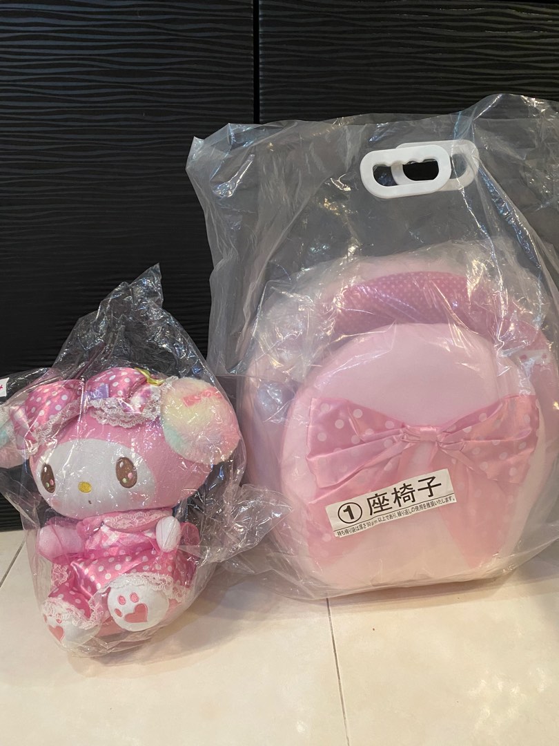 Sanrio my melody japanese chair and big plush, Hobbies & Toys ...