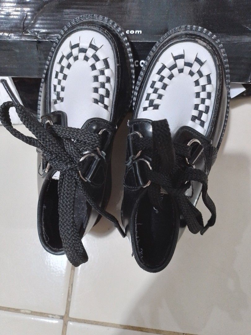 Sepatu anak underground, Bayi & Anak, Lainnya di Carousell