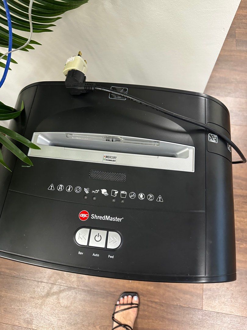 GBC ShredMaster (Shredder), Computers & Tech, Printers, Scanners ...