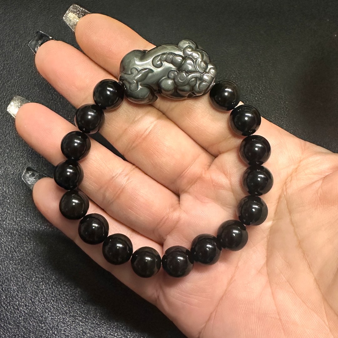 Silver obsidian pixiu and obsidian bracelet, Women's Fashion, Jewelry ...