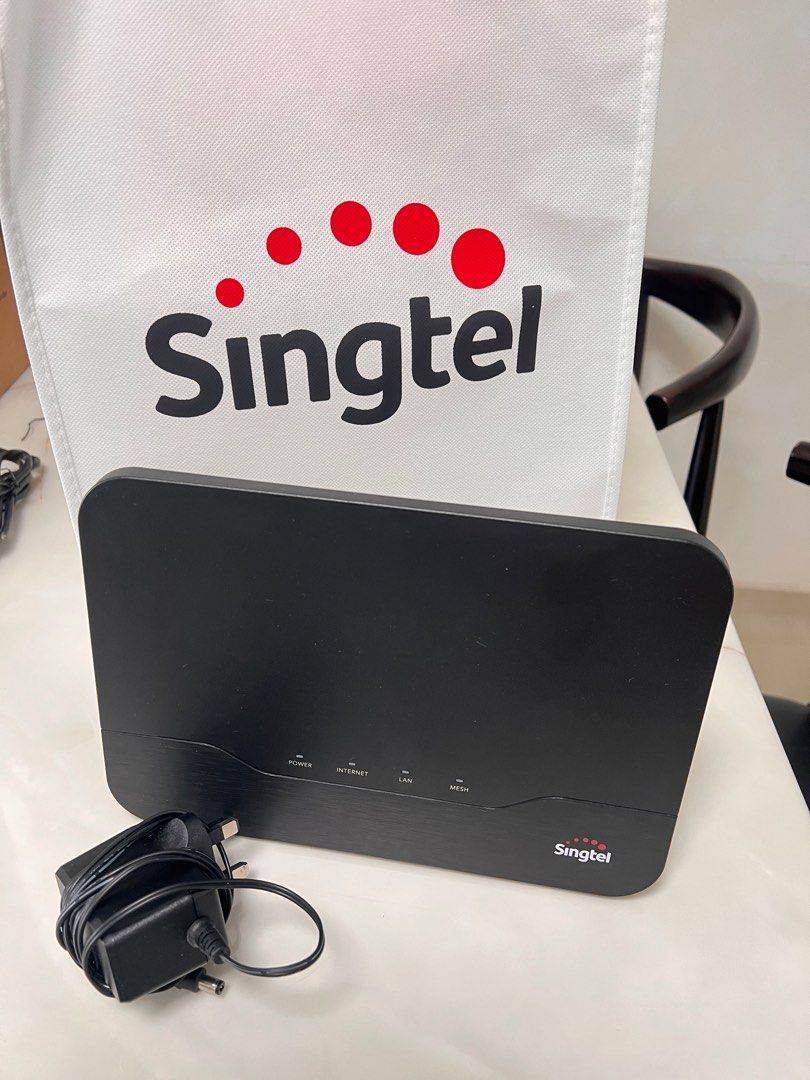 SingTel mesh router, Computers & Tech, Parts & Accessories, Networking ...