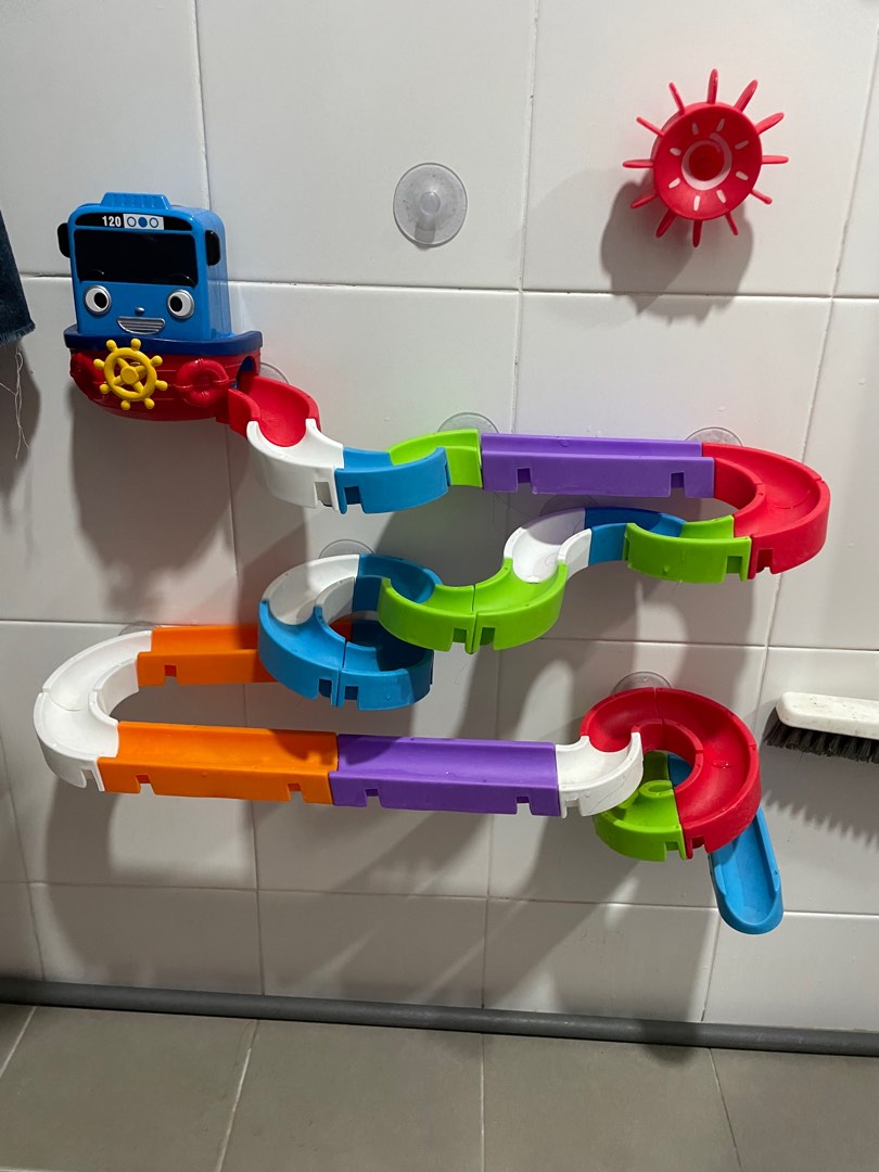 Tayo shower toy, Babies & Kids, Infant Playtime on Carousell